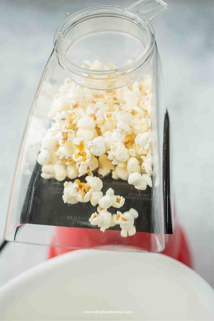 Homemade Caramel Popcorn - Oh My Food Recipes