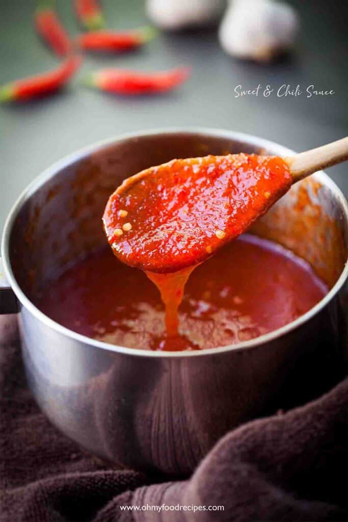 Thai Sweet Chili Sauce Recipe - Oh My Food Recipes