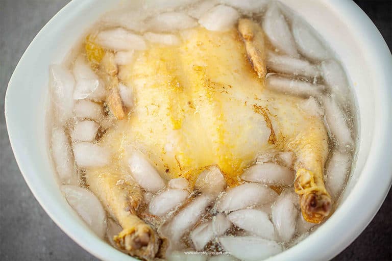 White Cut Chicken (白切雞) | Oh My Food Recipes