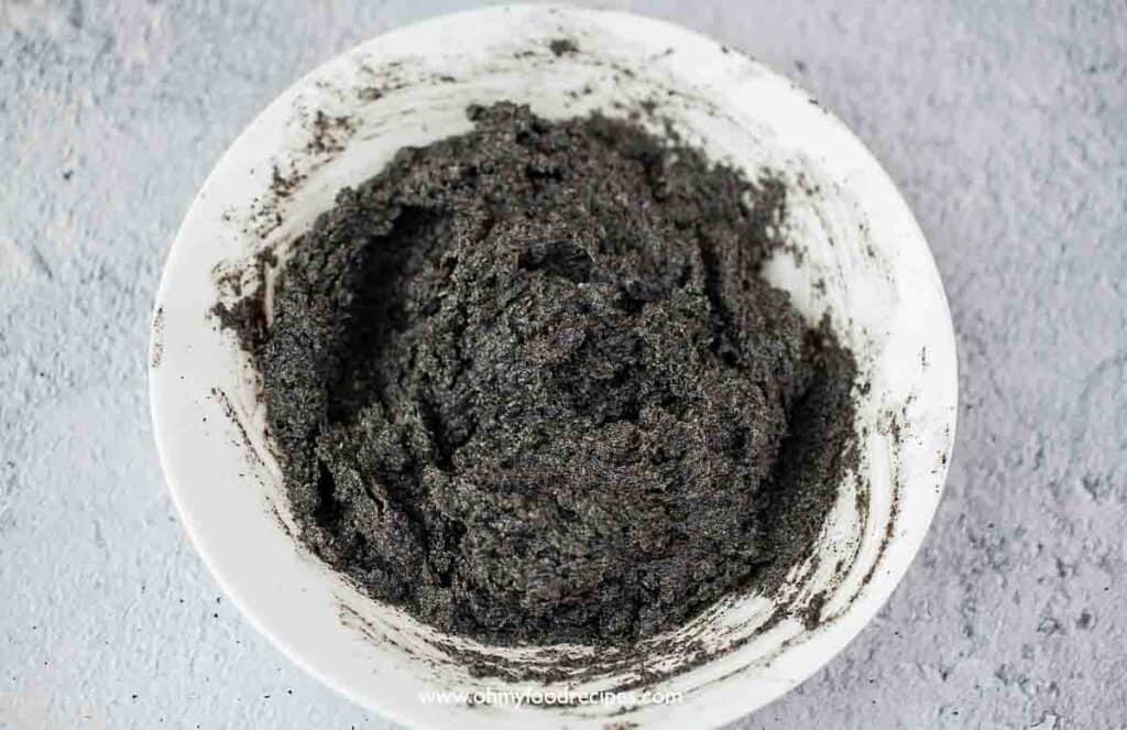 Tang Yuan: A Delicious Dessert with Black Sesame Filling - Oh My Food ...