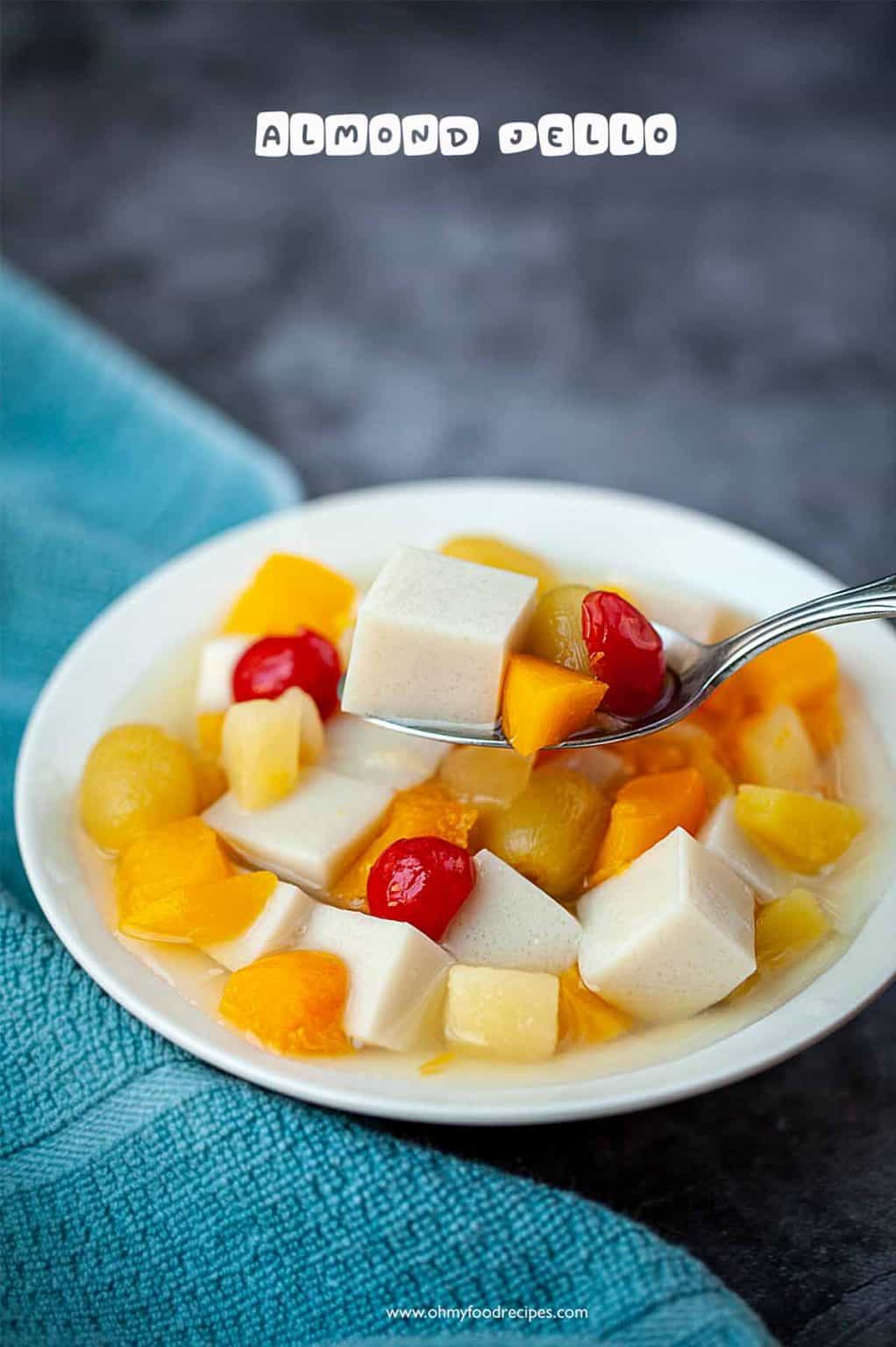 Almond Jelly: A Classic Asian Dessert Recipe (杏仁豆腐) - Oh My Food Recipes