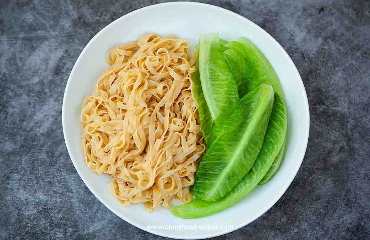 Hong Kong Style Lo Mein (撈麵) - Oh My Food Recipes