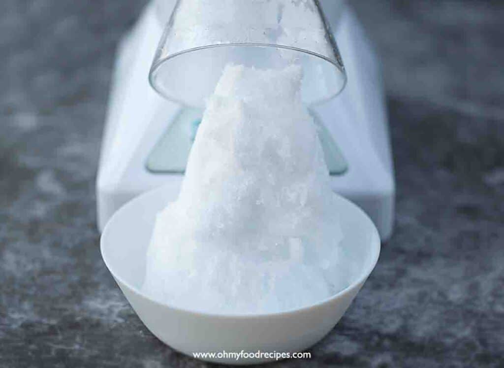 Delightful Asian Shaved Ice (刨冰) Bao Bing - Oh My Food Recipes