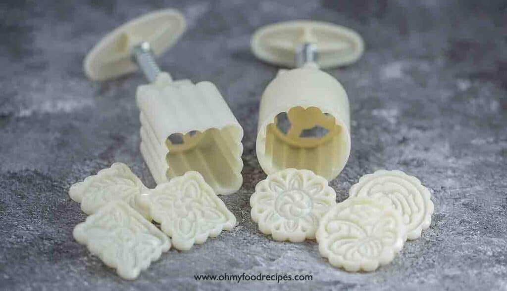 Snow Skin Mooncake - Oh My Food Recipes